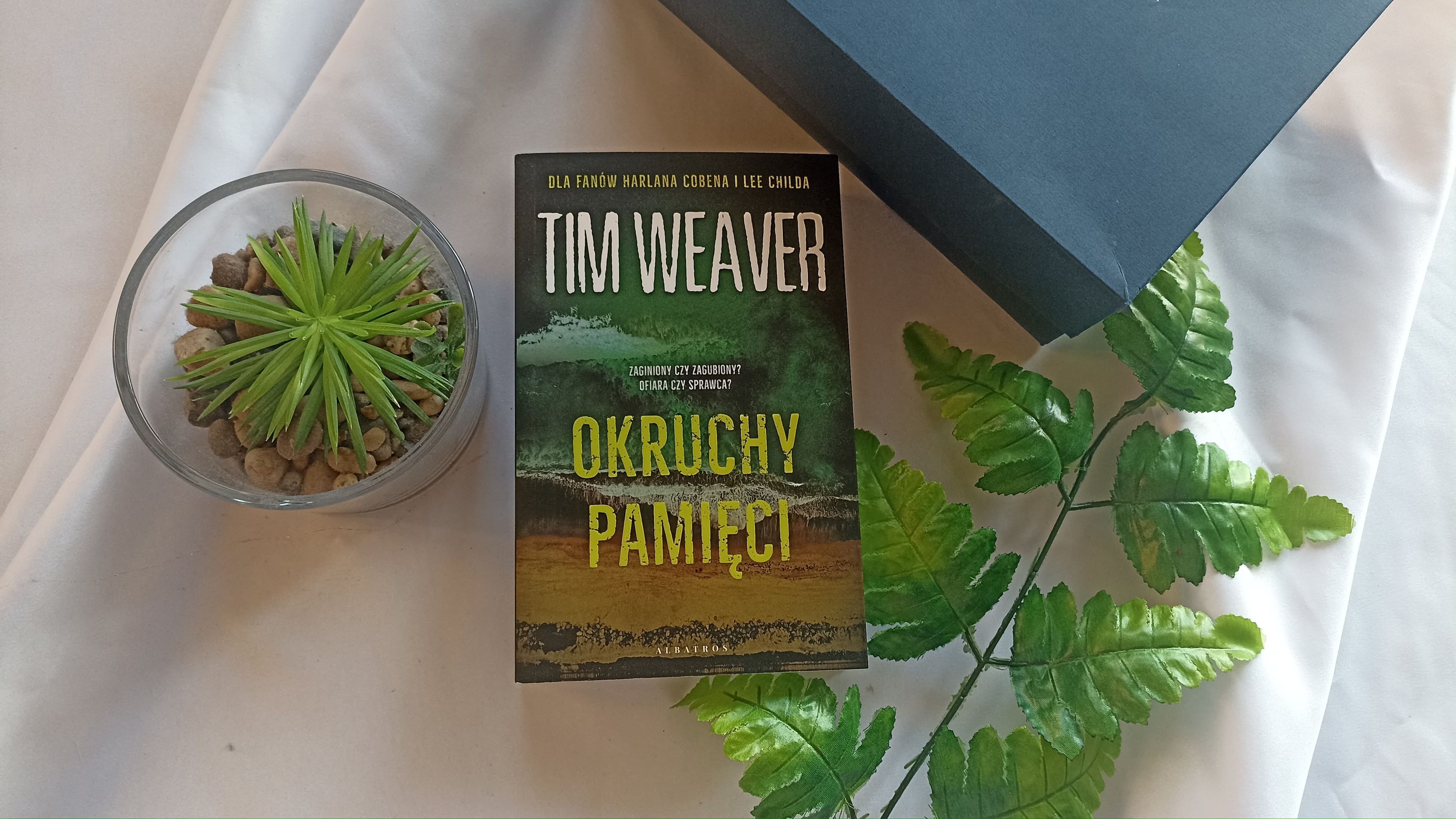„Okruchy pamięci” Tim Weaver | Słoneczna Strona Życia